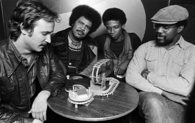 De la fusión al estrellato: La George Duke Band y su historia musical ️ ...