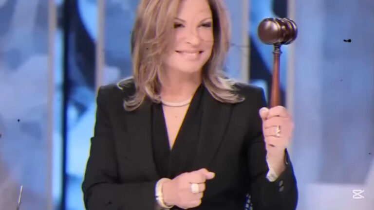 (b00) VIVIAN GONZÁLEZ REVELA COMO ANA MARÍA POLO LA BOTÓ DE CASO ...